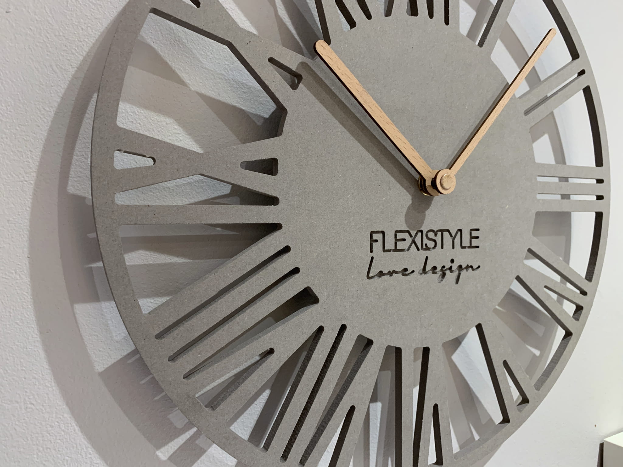 Grey wall clock Loft Piccolo 30cm flexistyle